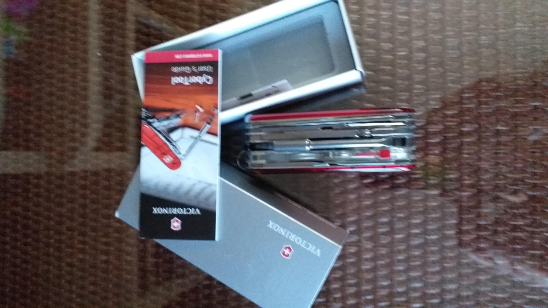 Victorinox Cybertool Lite, color Rojo Transparente : Amazon.es ...