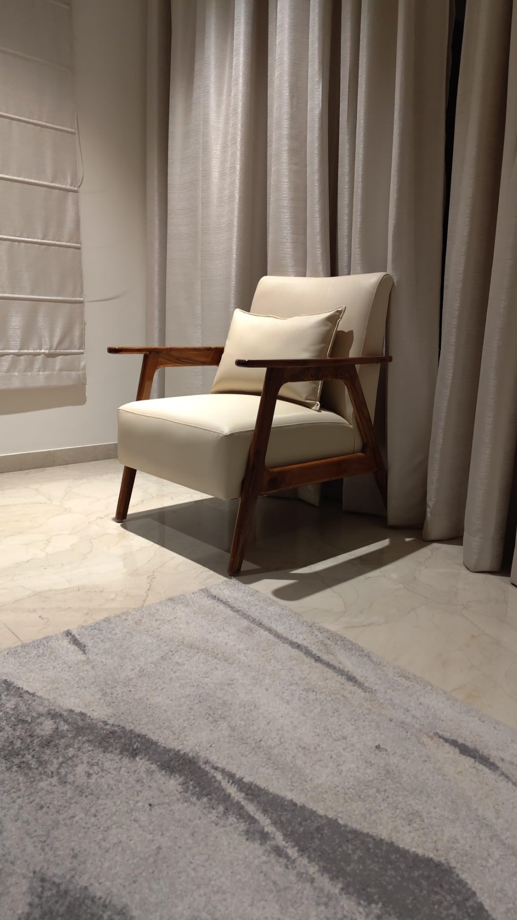 LSFH Unique Design True Innovations Hendricks Leatherette Accent Chair ...