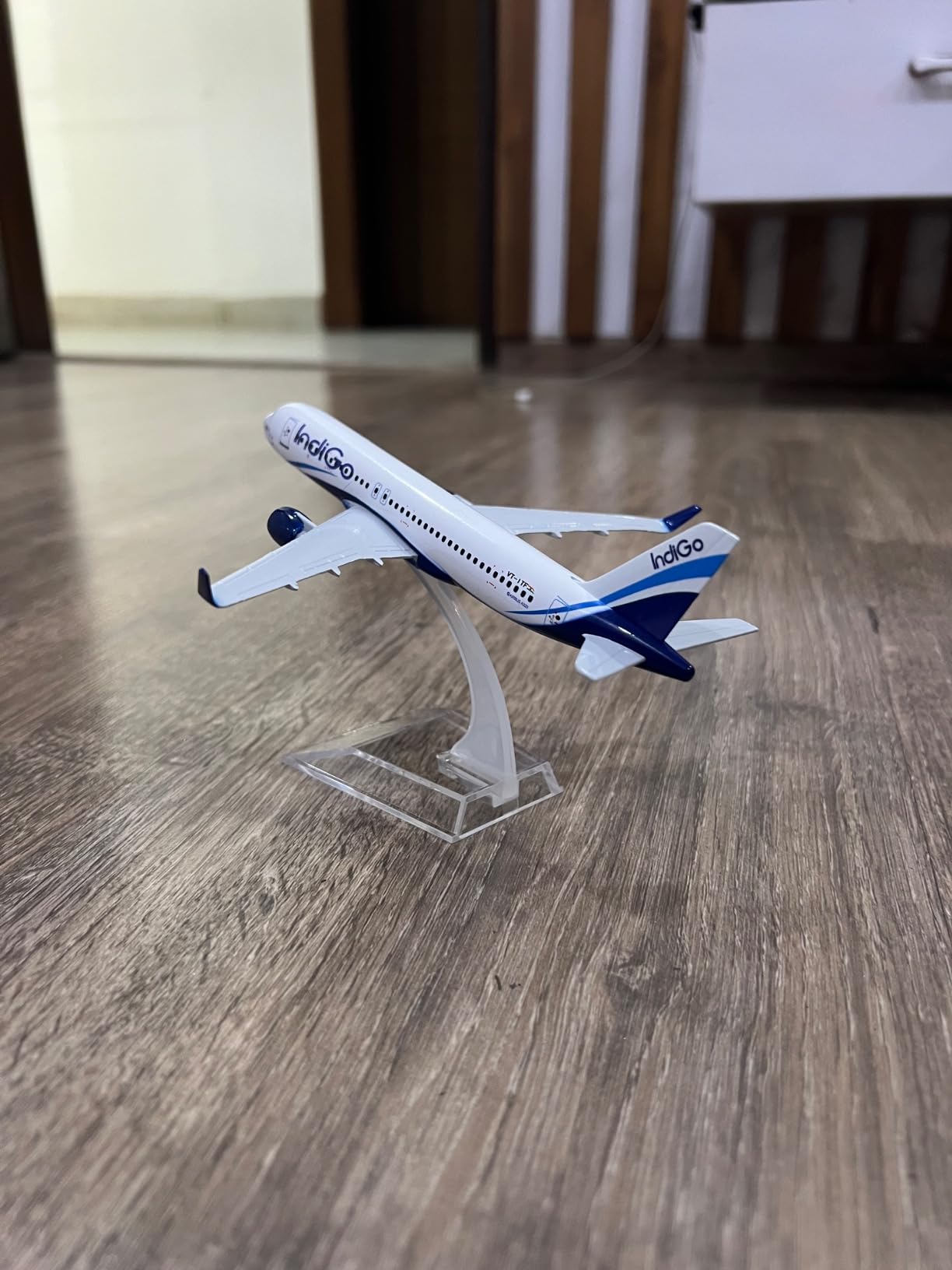 ARTVARKO Aeroplane Indigo Airways Airlines Scale Model Die Cast Metal ...