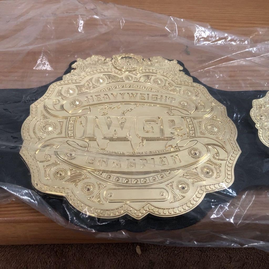Amazon.co.jp: 公式チャンピオンベルト IWGP 4代目新日本 トイベルト : ファッション
