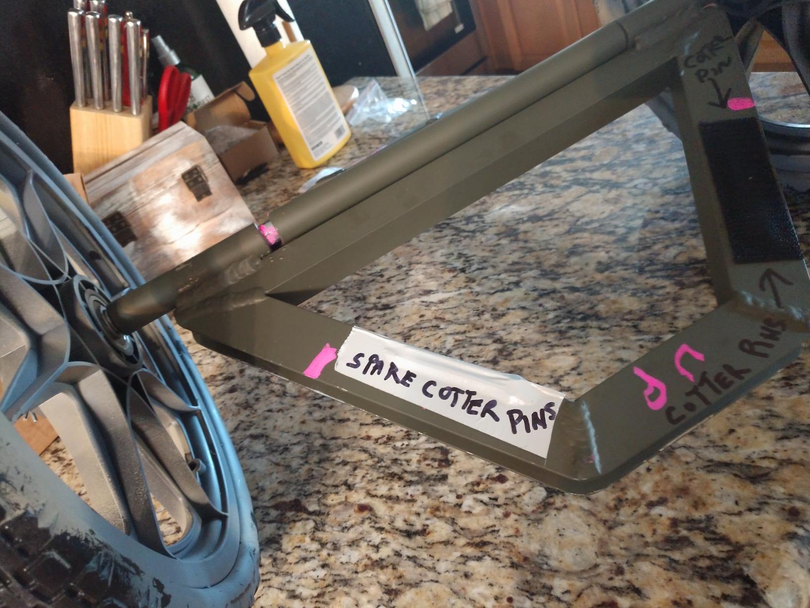 Amazon.com : Sherpa Summit Tree Stand Model Hunting Game Carts : Sports ...