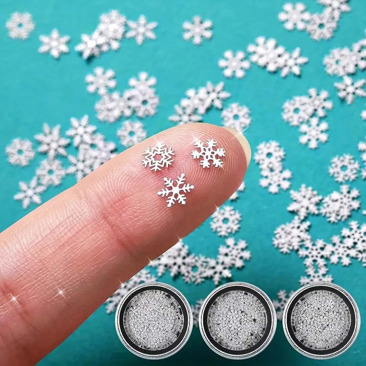 Amazon.com: 150pcs Mini Snowflake Nail Charms, Christmas Mini Metal ...