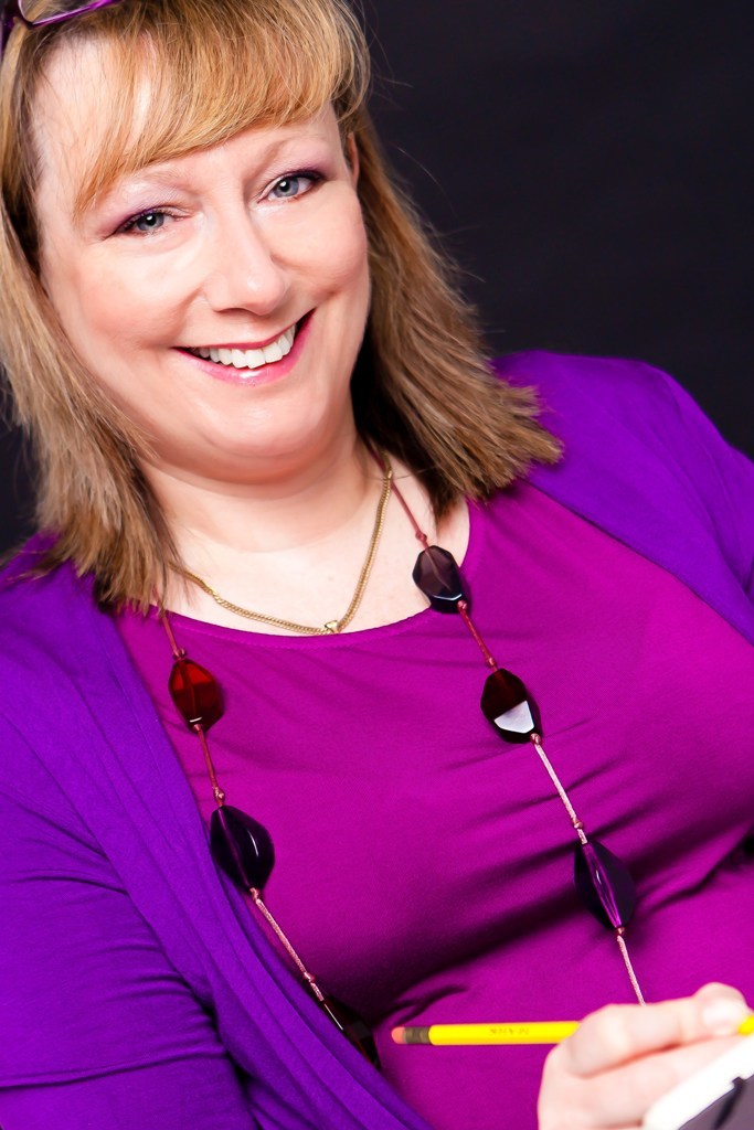 Amazon.co.uk: April Hardy: books, biography, latest update