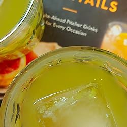 Batch Cocktails: Make-Ahead Pitcher Drinks for Every Occasion: Hoffman, Maggie: 9780399582530 ...