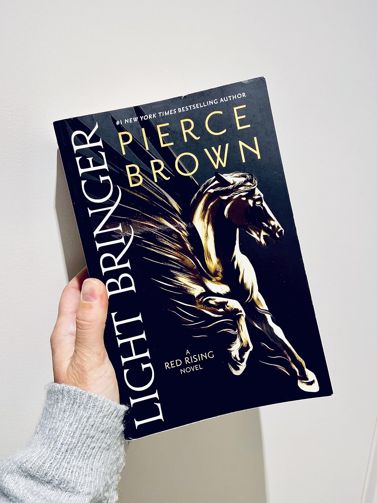 Light Bringer: the absolutely addictive and action-packed space opera ...