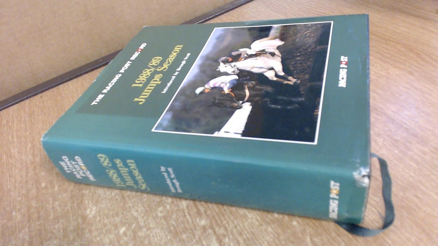 THE RACING POST RECORD 1988/ 89 JUMPS SEASON: Scott, Brough ...