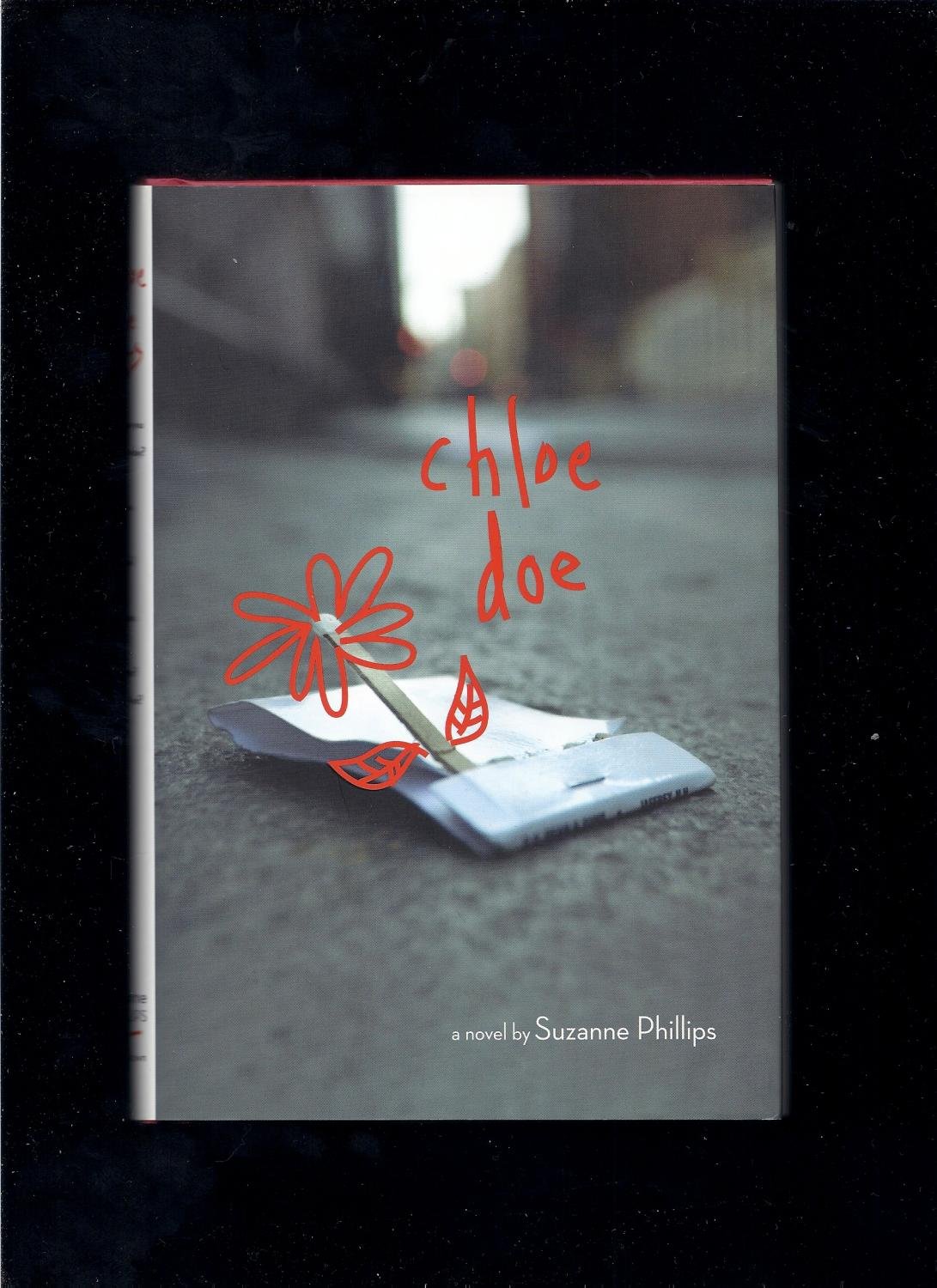 Chloe Doe : Phillips, Suzanne: Amazon.in: Books