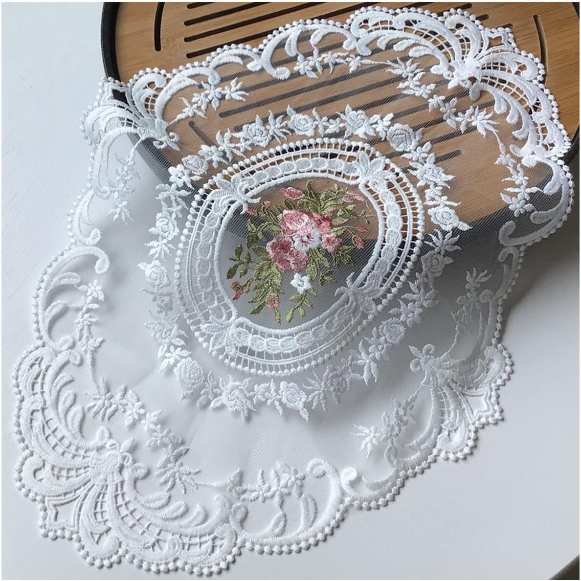 Amazon.com: 2PACK Retro French Style Lace Placemats Fashionable Floret ...
