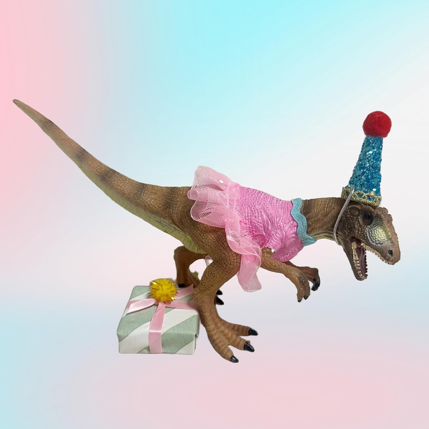 Amazon.com: Big Allosaurus Dinosaur Cake Toppers, Qoadwem Girly ...