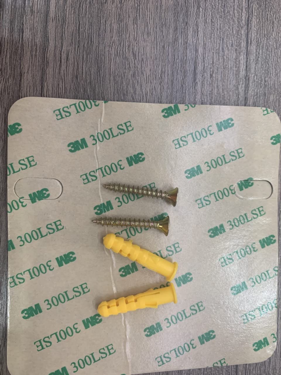 Snapklik.com : 3M Double Sided Adhesive Tape Pads +Two Screw