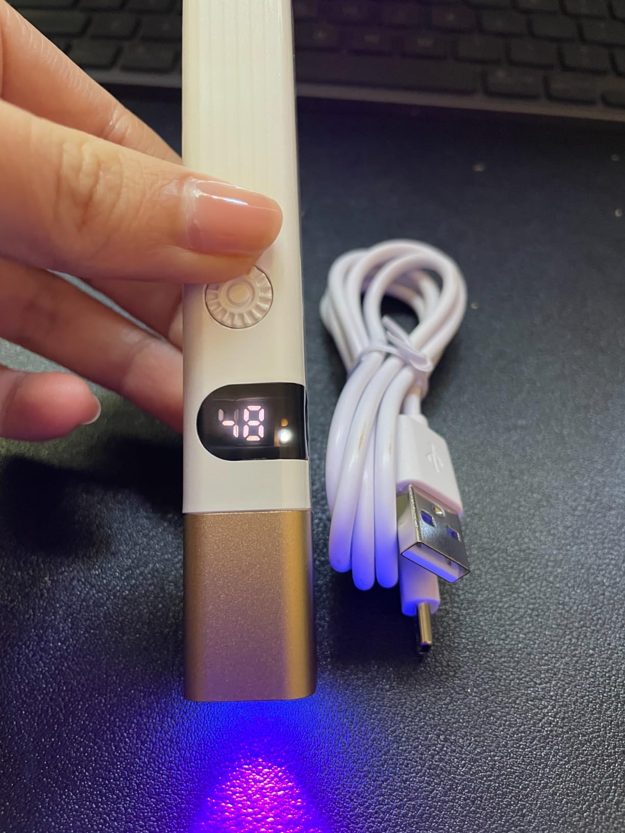 Amazon.com: Handheld UV Light for Gel Nails, Portable Cordless Mini ...
