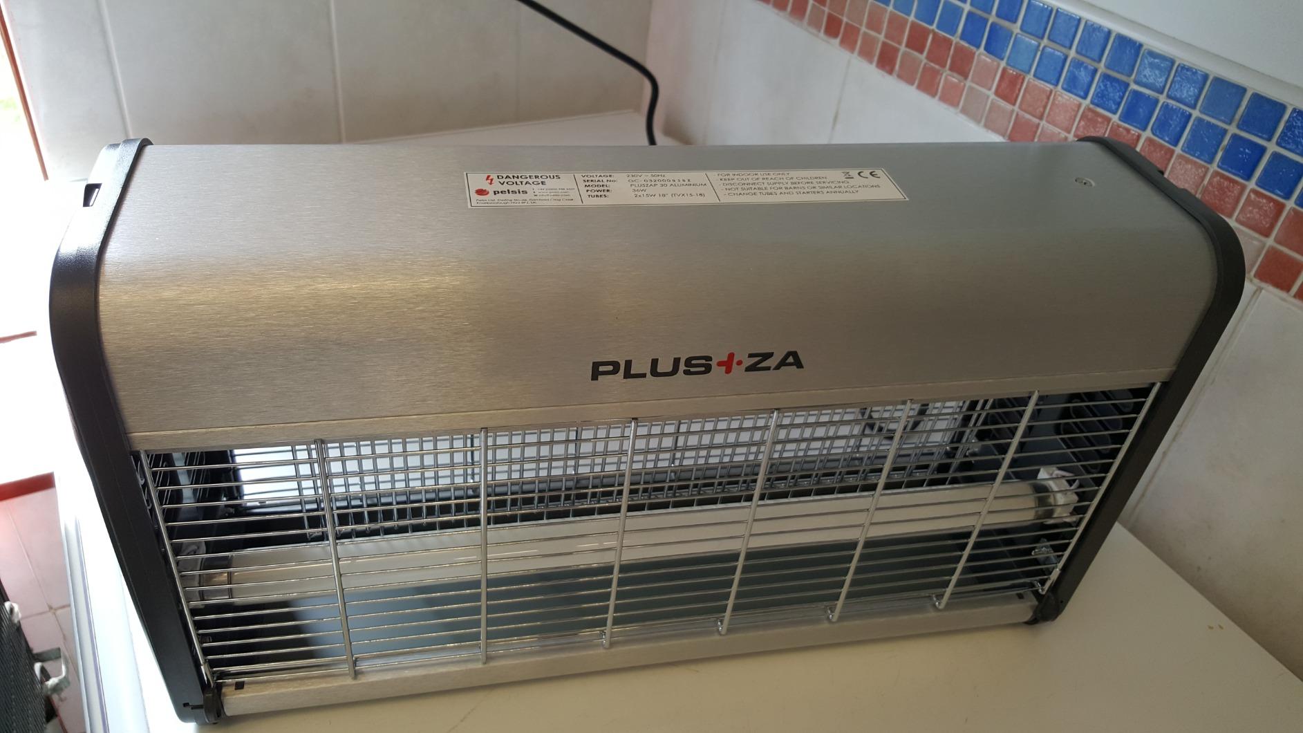 Insect-O-Cuter ZE122 Plus zap Aluminium Fly Killer, 30W : Amazon.co.uk ...