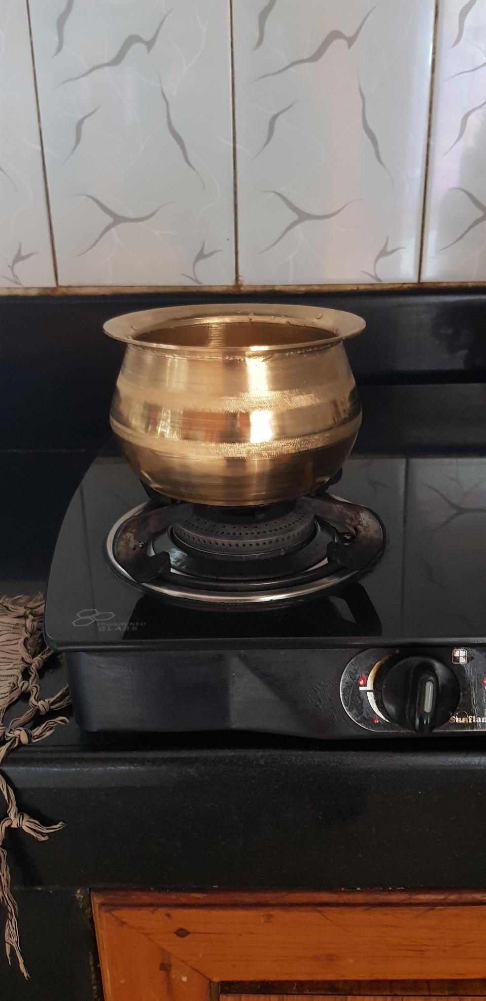 Buy Nutristar Brass Handi Pot for Cooking. Brass Dekchi Pot Cookware ...
