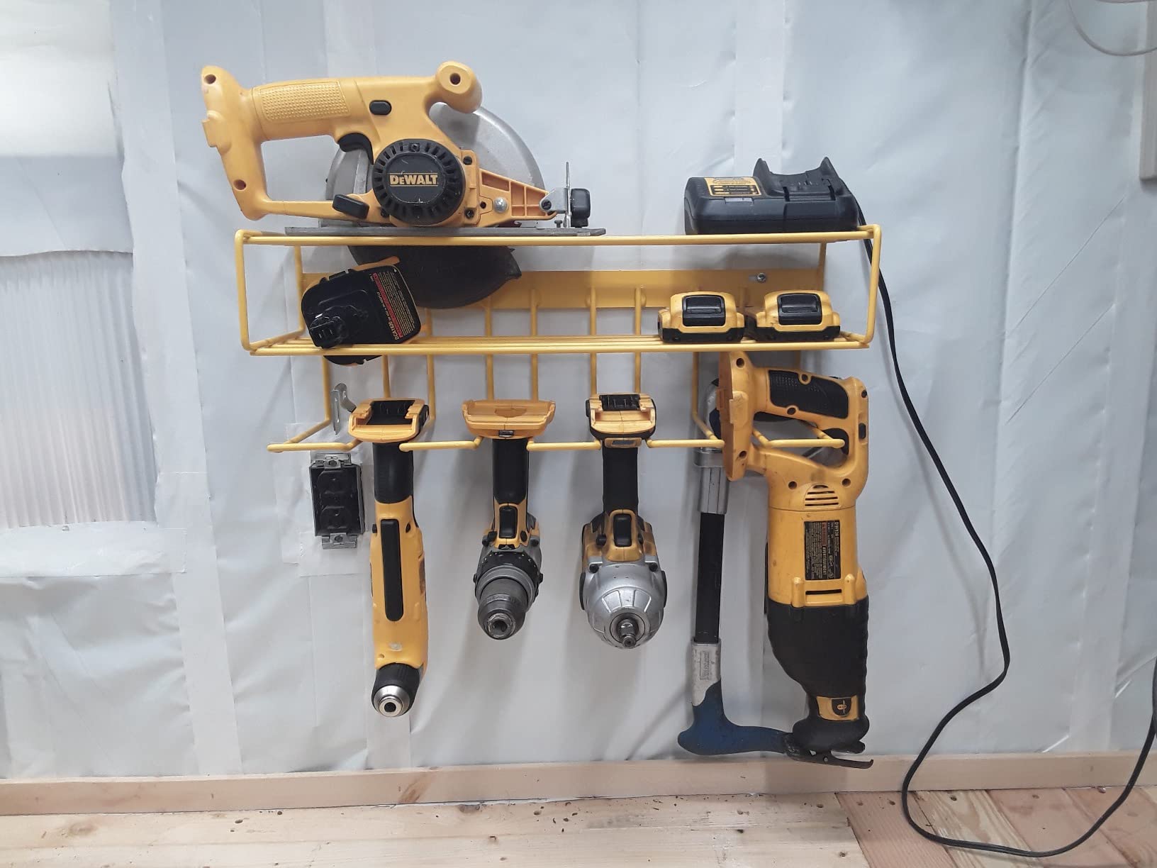 $21/mo - Finance c2M Heavy Duty Floating Tool Shelf & Organizer 4 Pk ...