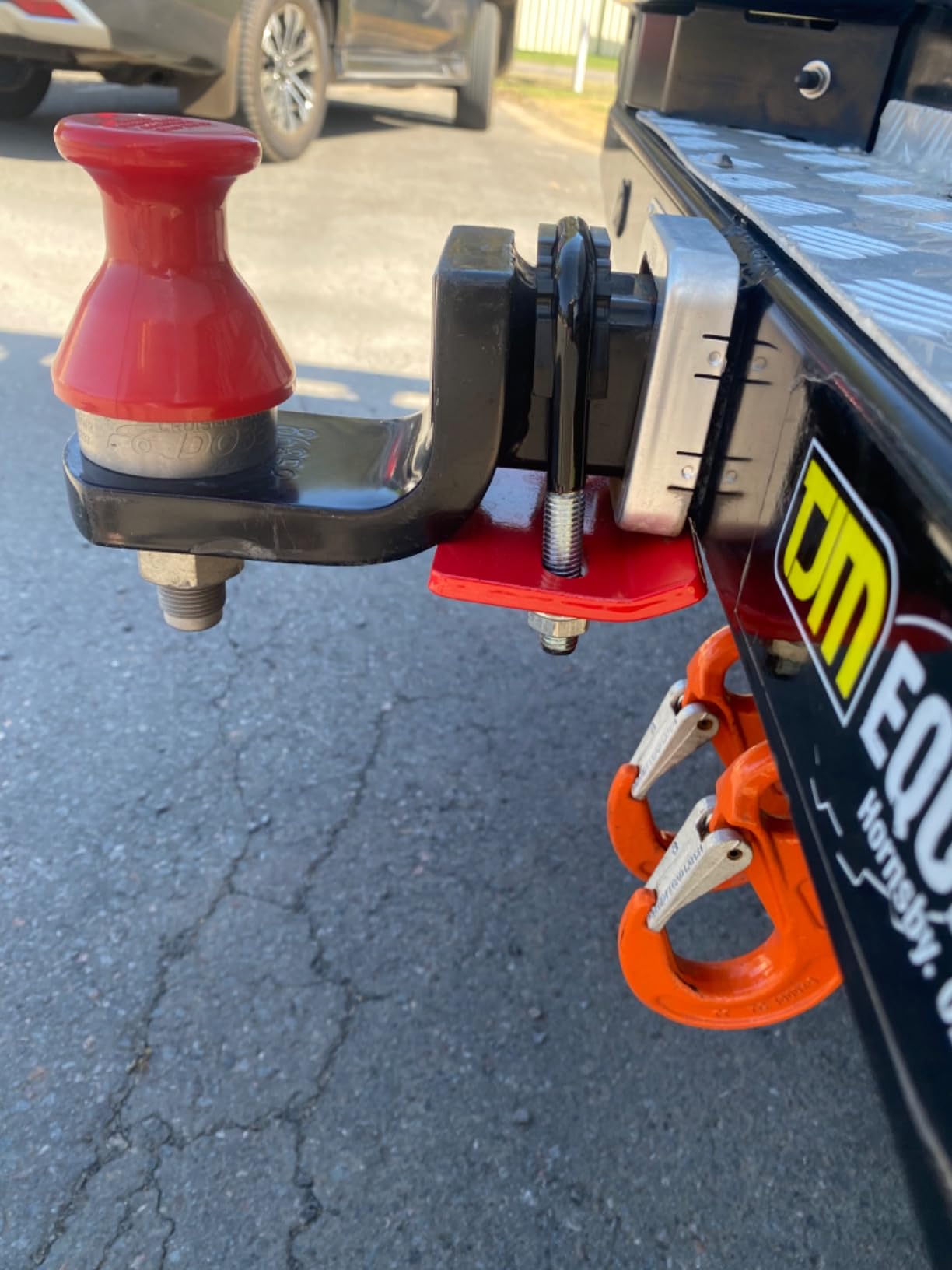 TZAONEN Hitch Tightener Anti Rattle Stabilizer - Heavy Duty Hitch Clamp ...