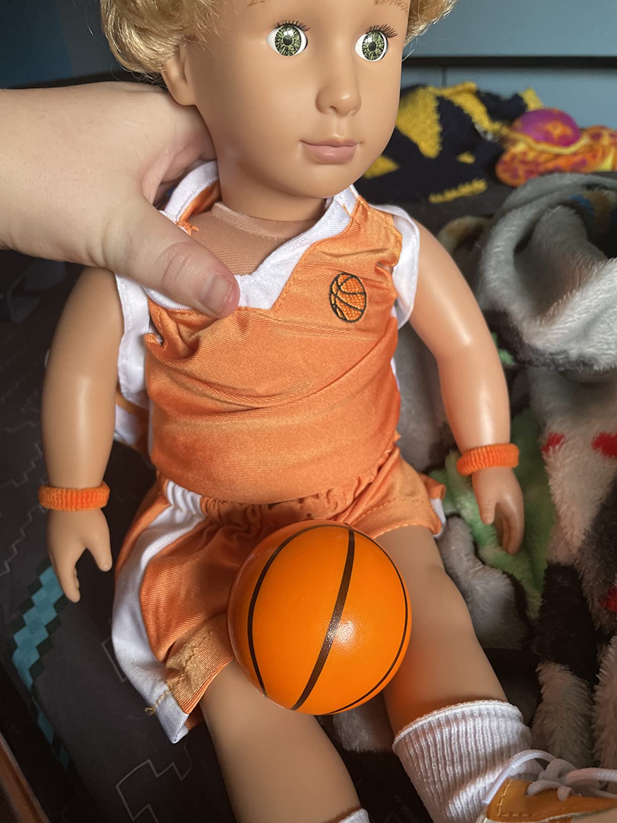 Amazon.com: Dress Along Dolly Basketball Uniform Outfit for 18" Girl ...