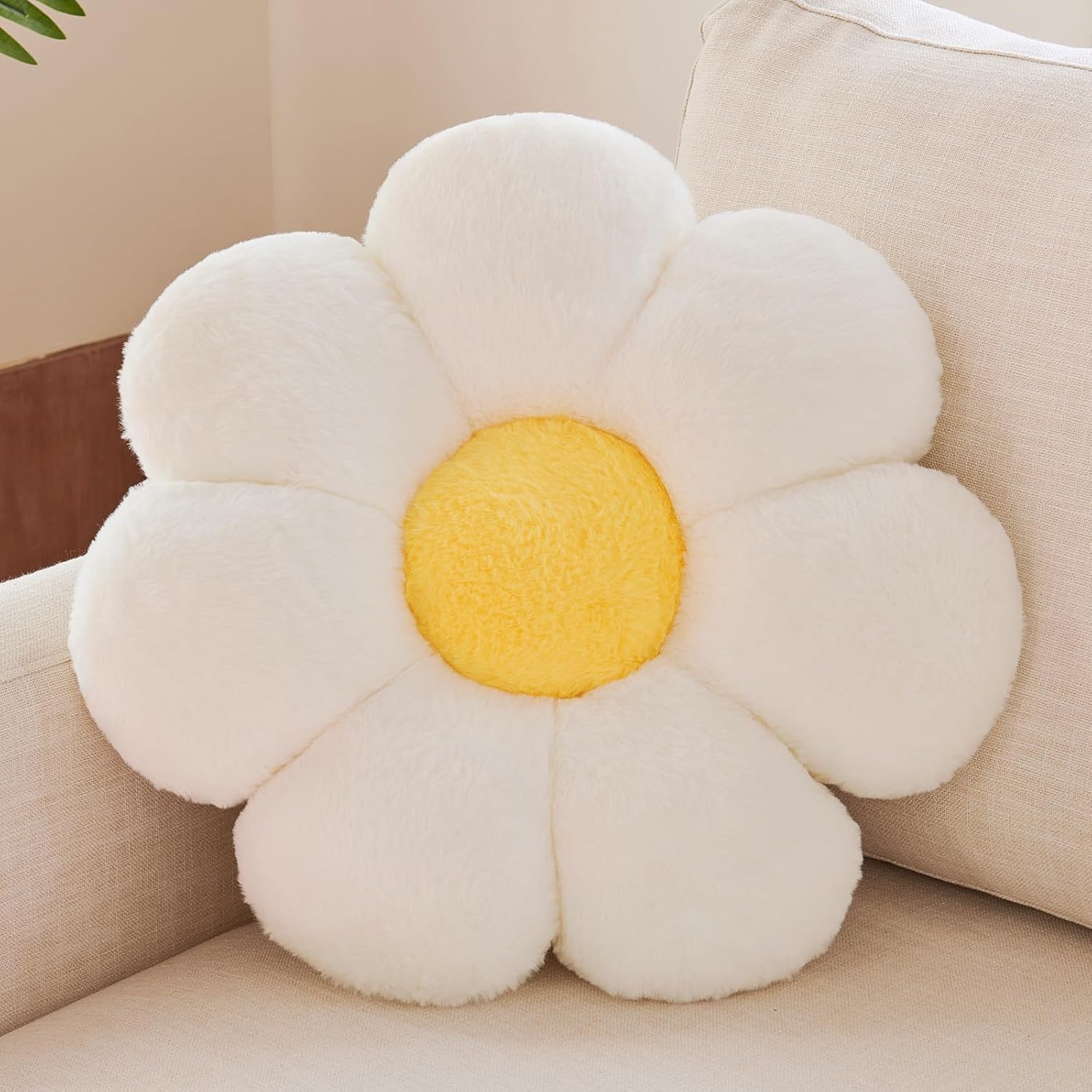 Amazon.com: Xuyier Flower Pillow, Decorative Throw Pillow, 14.9“ Cute ...