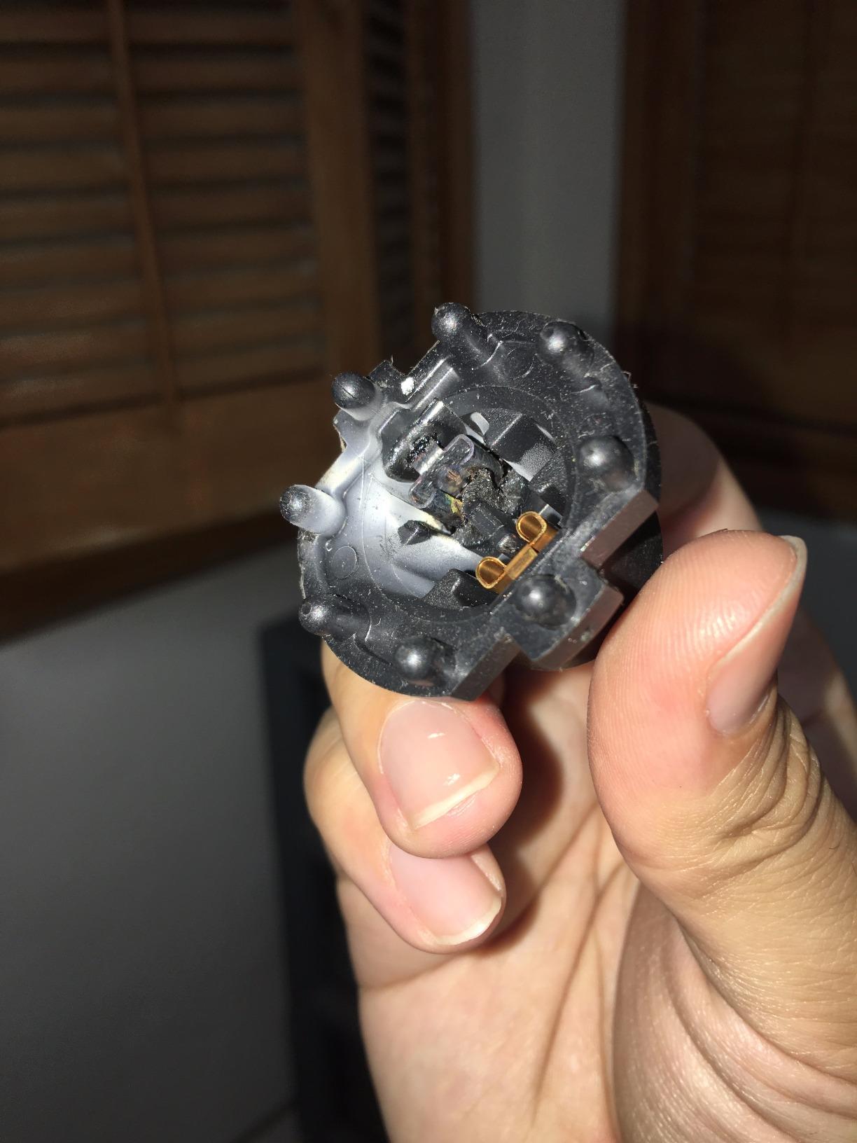 Amazon.com: Eiko H755 H7 Series Halogen Replacement Bulb, (Pack of 1 ...