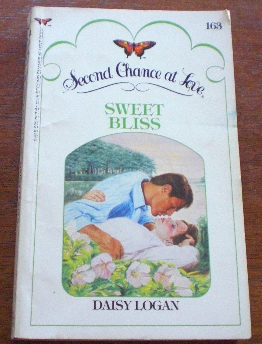Sweet Bliss: Logan, Daisy: 9780515075786: Amazon.com: Books