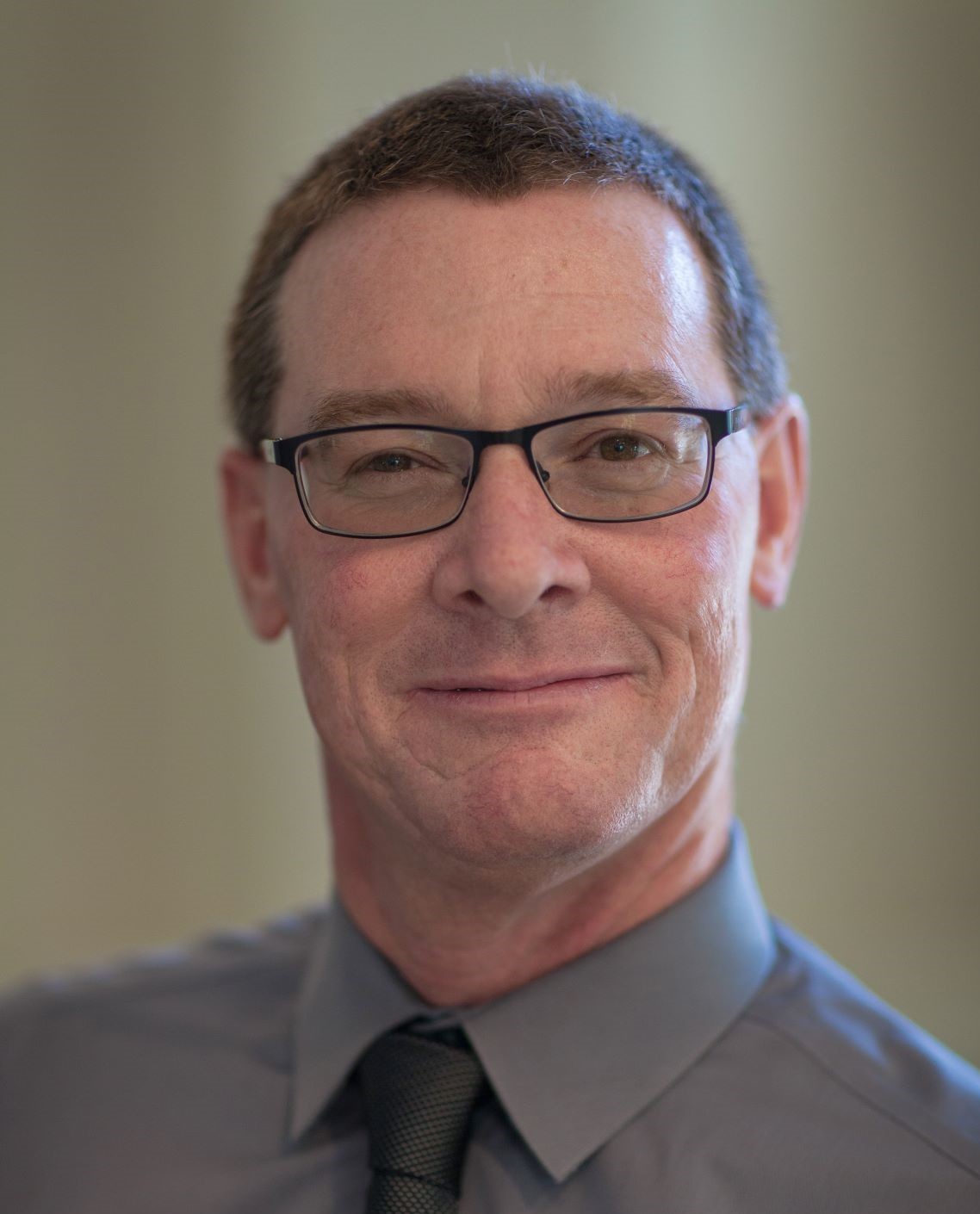 Amazon.com: Andrew Roth: books, biography, latest update