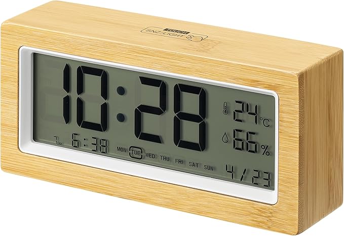 Amazon.com: Navaris Digital Alarm Clock for Bedside or Desk with Light ...