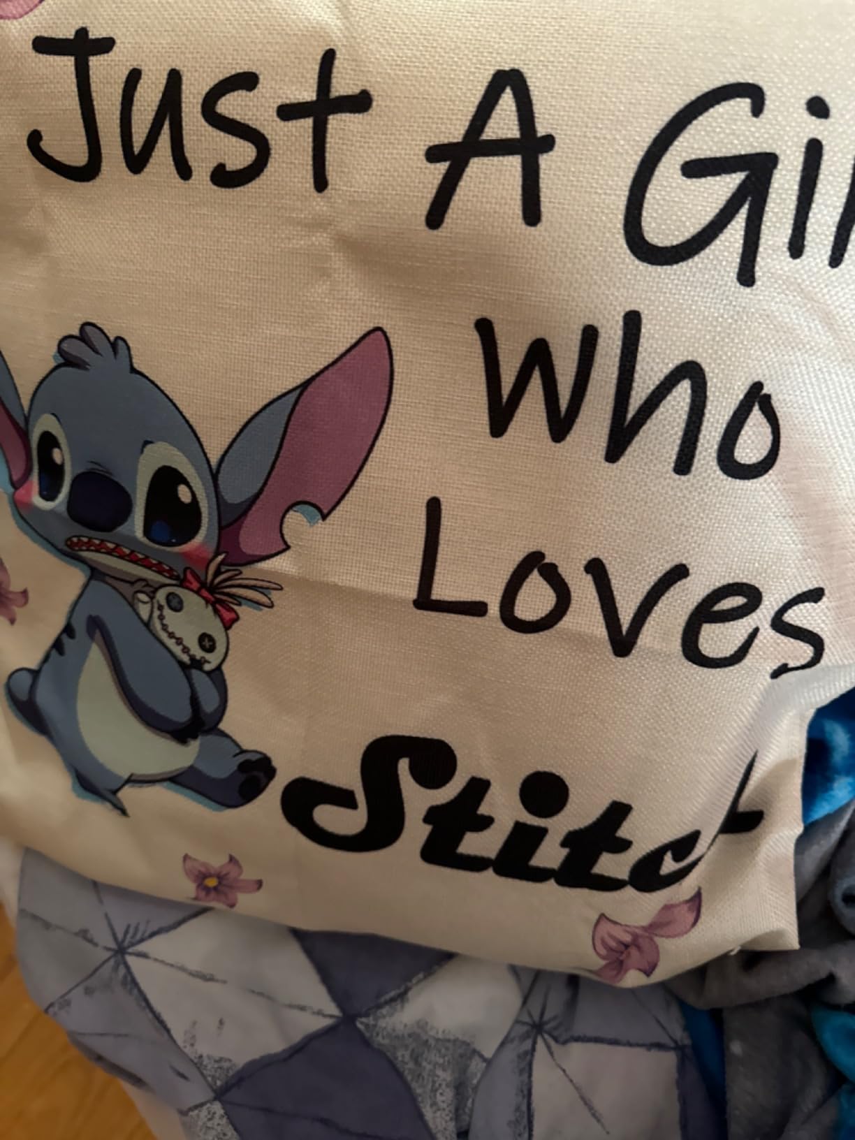 Aeiwjoi Stitch Cushion Cover Ohana Gifts for Girls, Lilo Pillow Cover ...