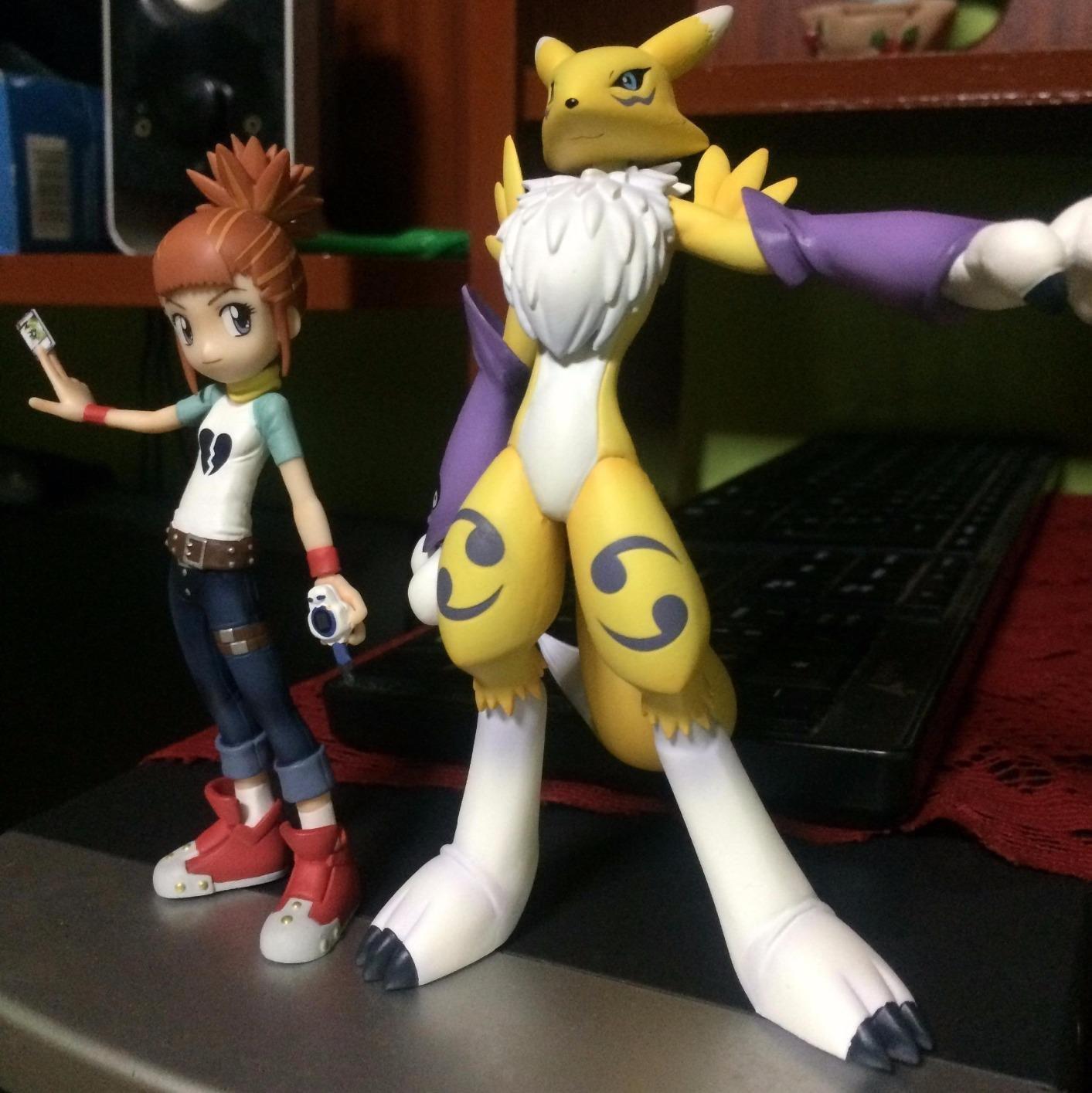 Amazon.com: Megahouse Digimon Tamers GEM Series Renamon & Ruki Figura ...