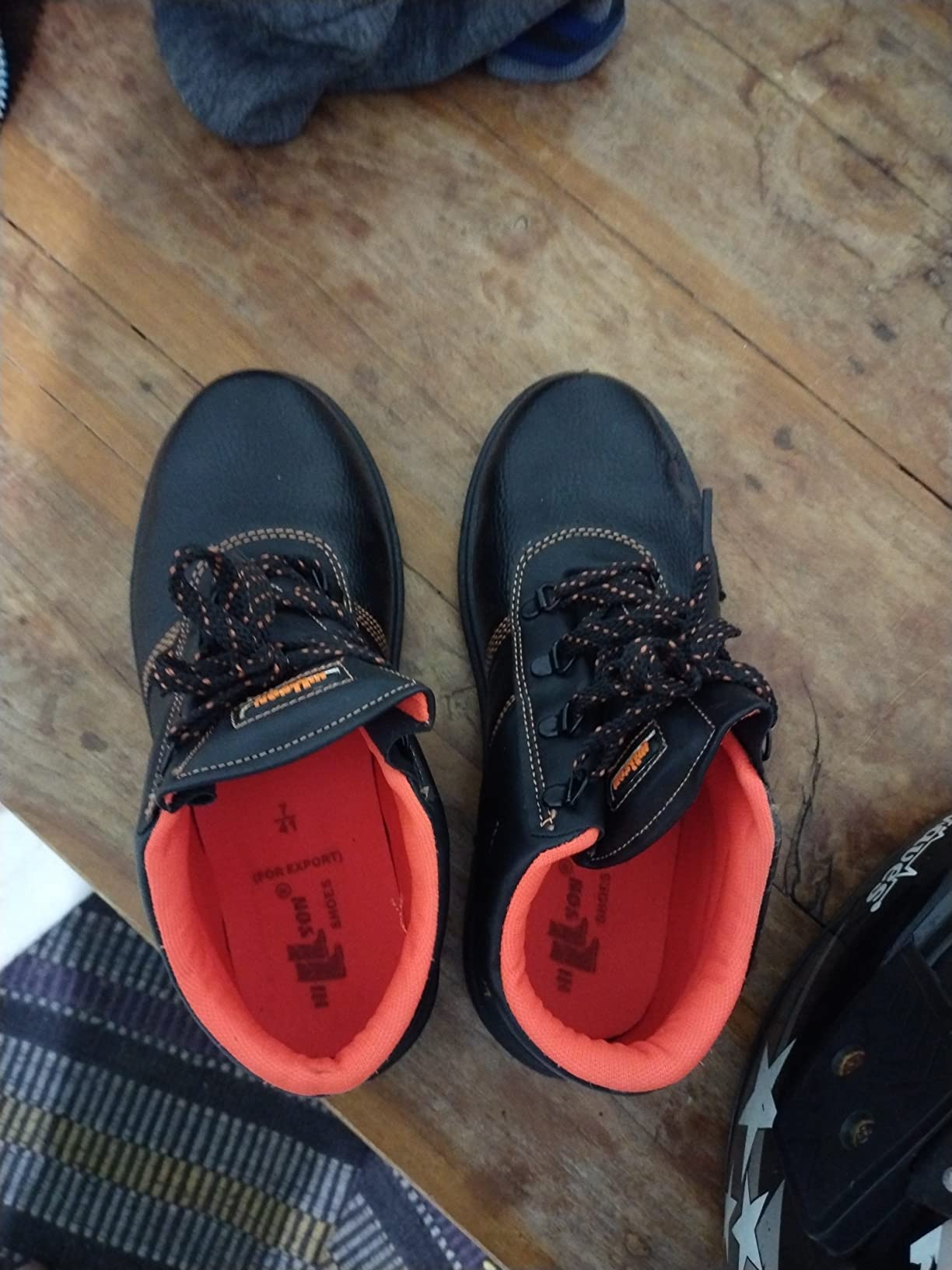 Hillson Beston Safety Shoes (1 Pair) Size 9 Black : Amazon.in ...