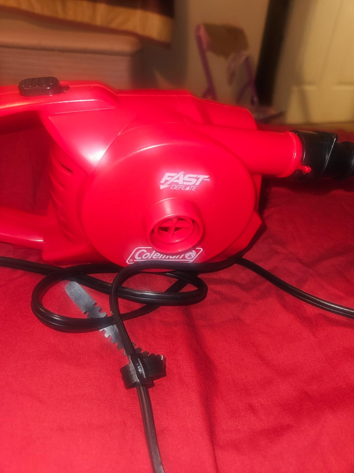 Amazon.com: Coleman QuickPump Air Pump for Air Beds & Inflatables ...