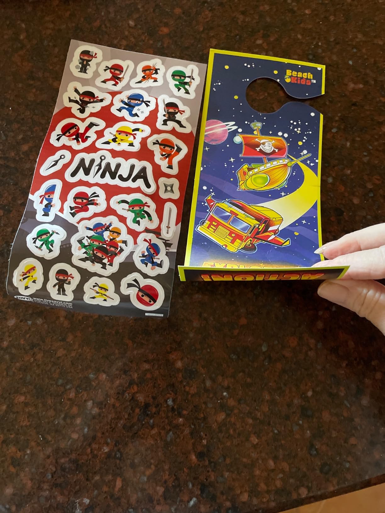 Amazon.com: Hasbro Keychain Mini Games 2 Pack - Bundle with Keychain ...