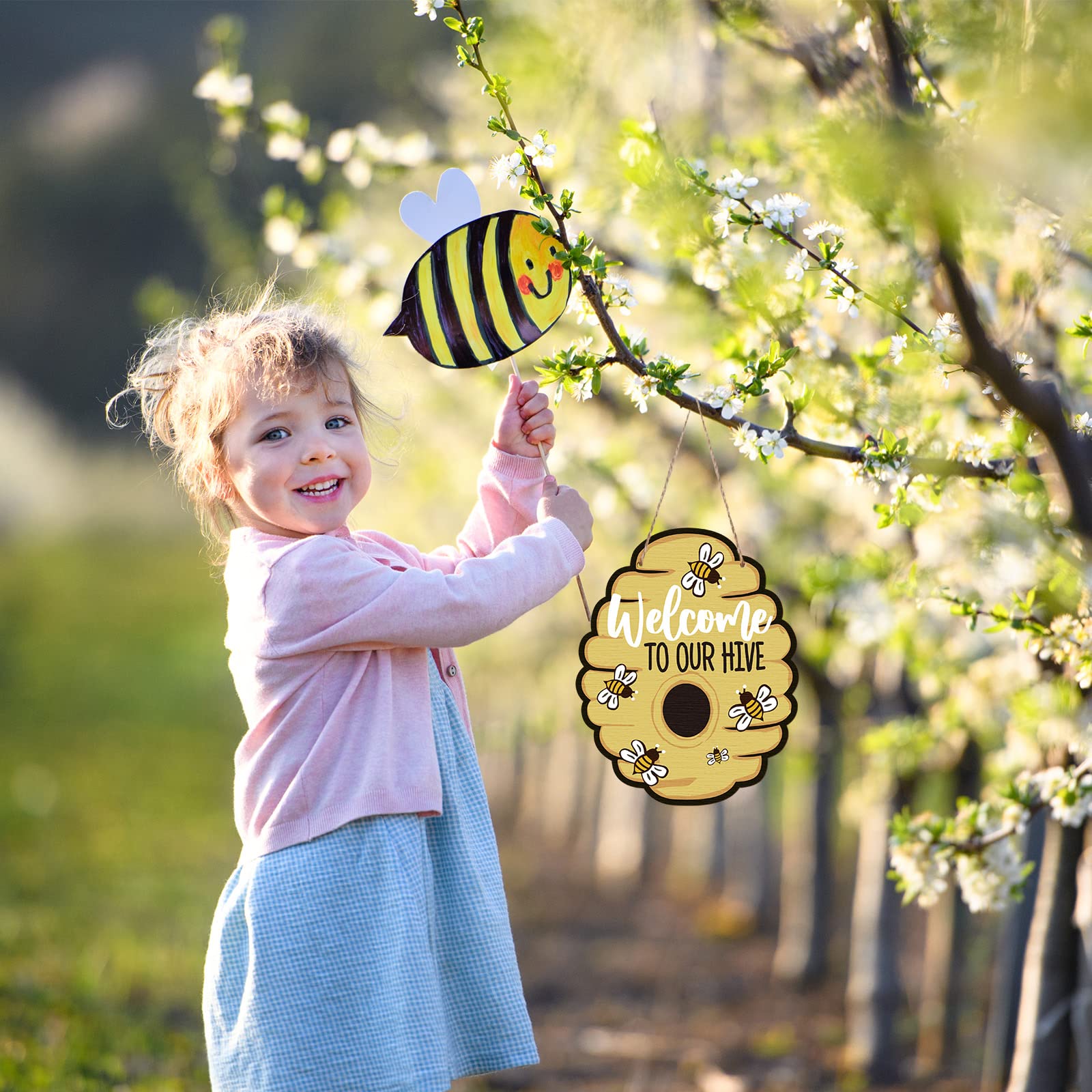 Snapklik.com : Welcome To Our Hive Bee Wall Plaque Honey Bee Hanging ...