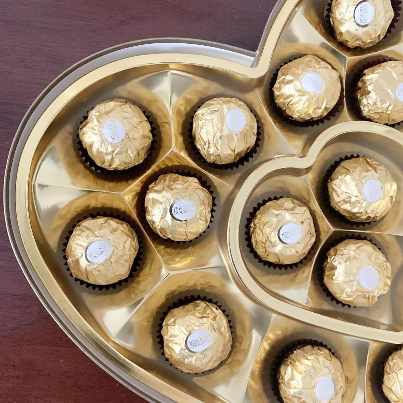 Amazon | フェレロ ロシェ Ferrero Rocher ヘーゼルナッツミルクチョコレート菓子 ギフト 個包装 手土産 16粒×5個 ...
