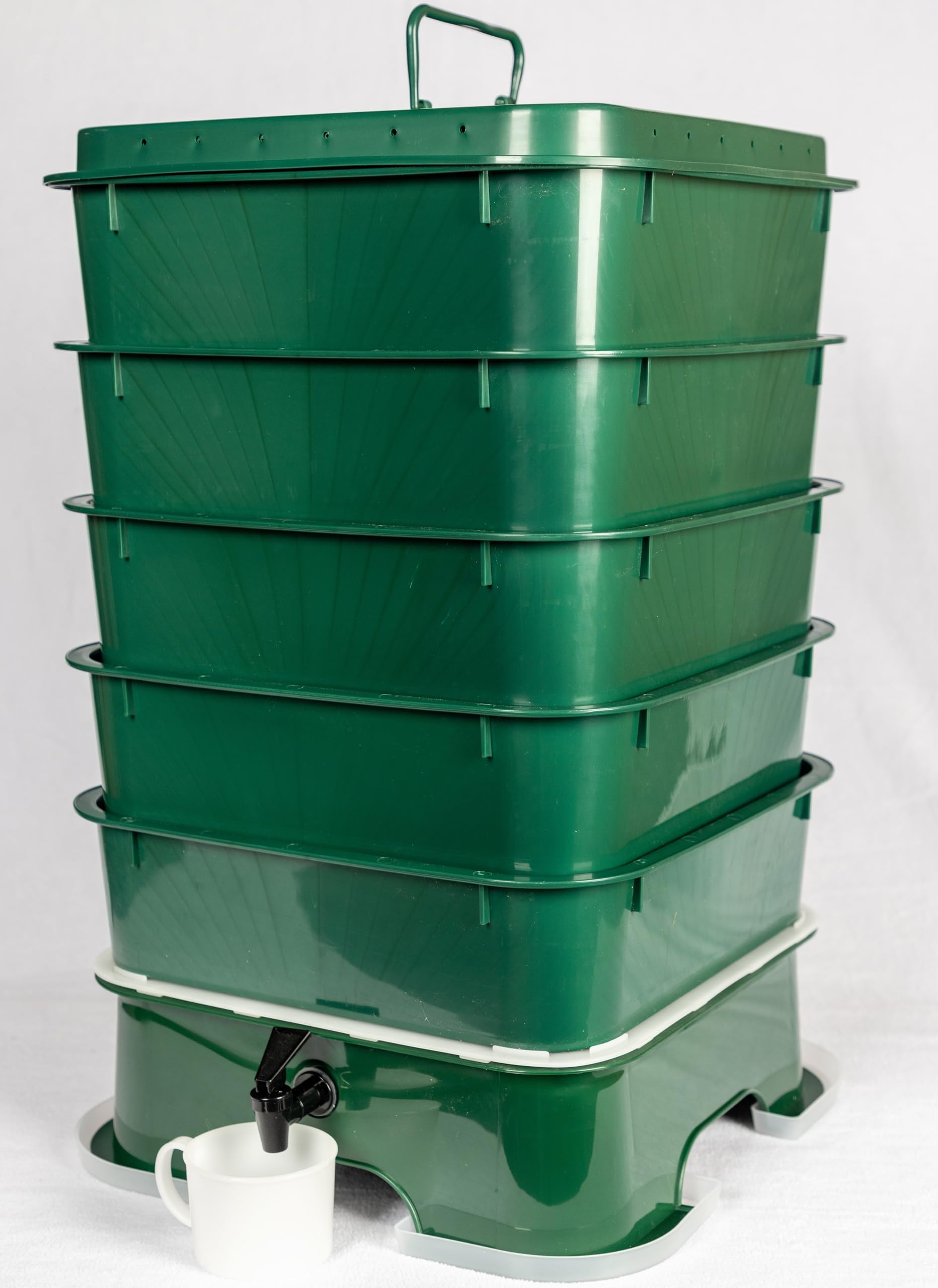 Amazon.com : Moutta | WORMcube Green Design & Compact I 2 Trays Wormery ...