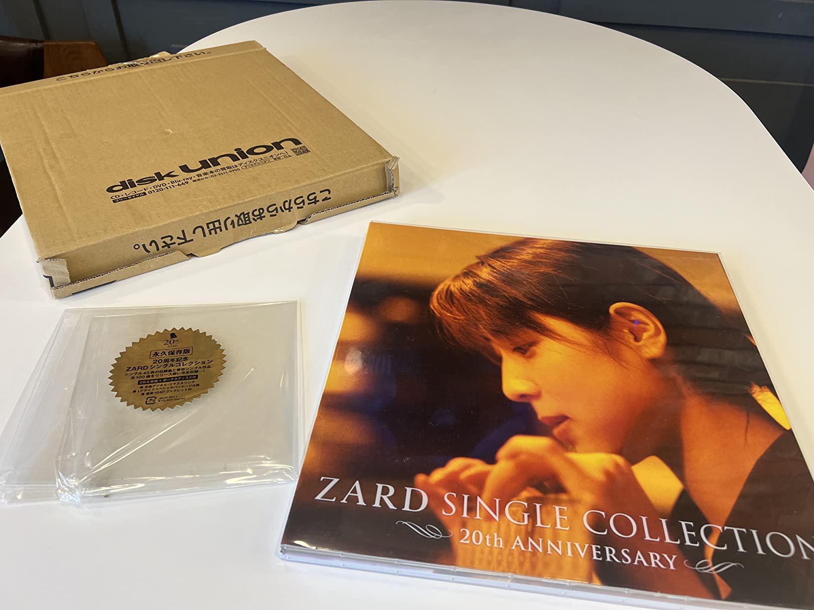 Amazon.co.jp: ZARD ALBUM COLLECTION~20th ANNIVERSARY~: ミュージック
