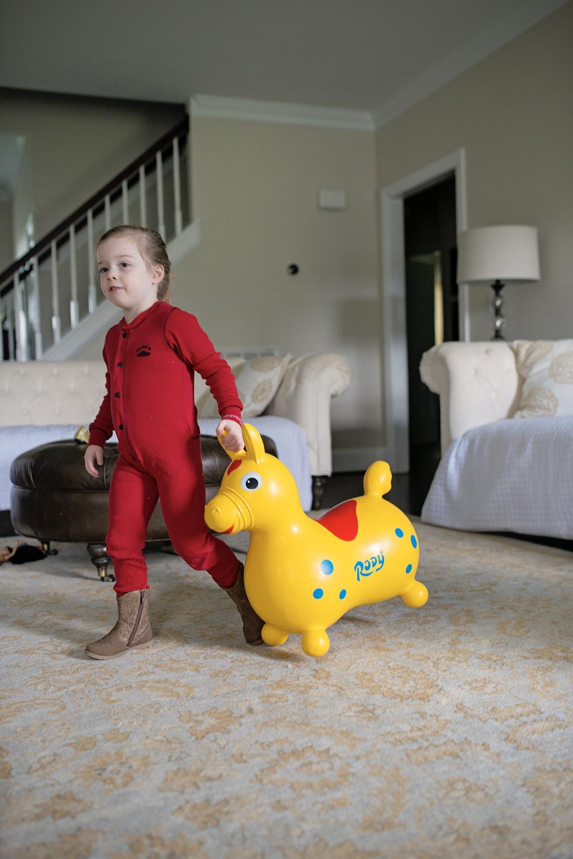 Amazon.com: Gymnic Rody Bounce Horse Yellow : Toys & Games