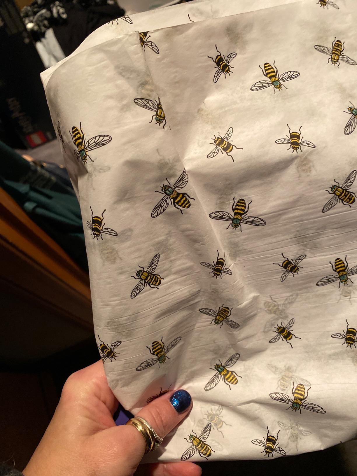 Amazon.com: Tissue Paper for Gift Wrapping with Design (Bees), 24 Large ...