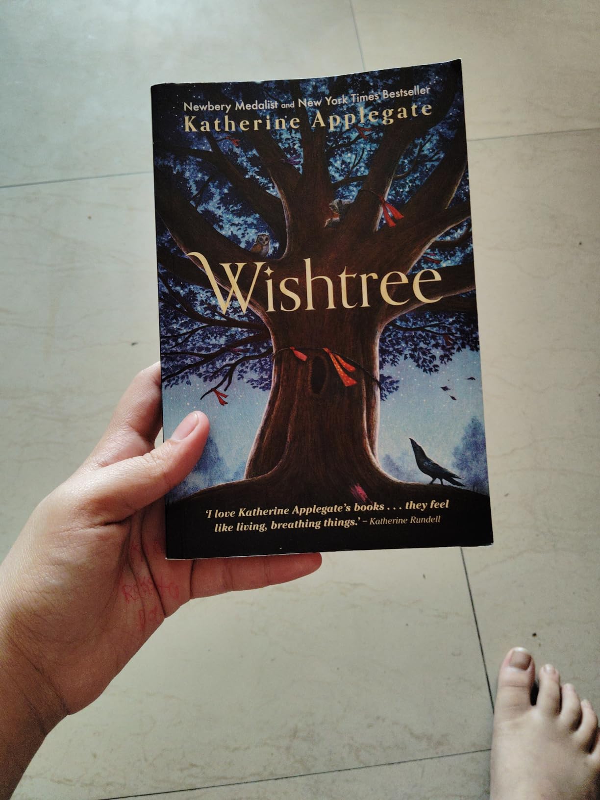 Wishtree : Applegate, Katherine: Amazon.in: Books