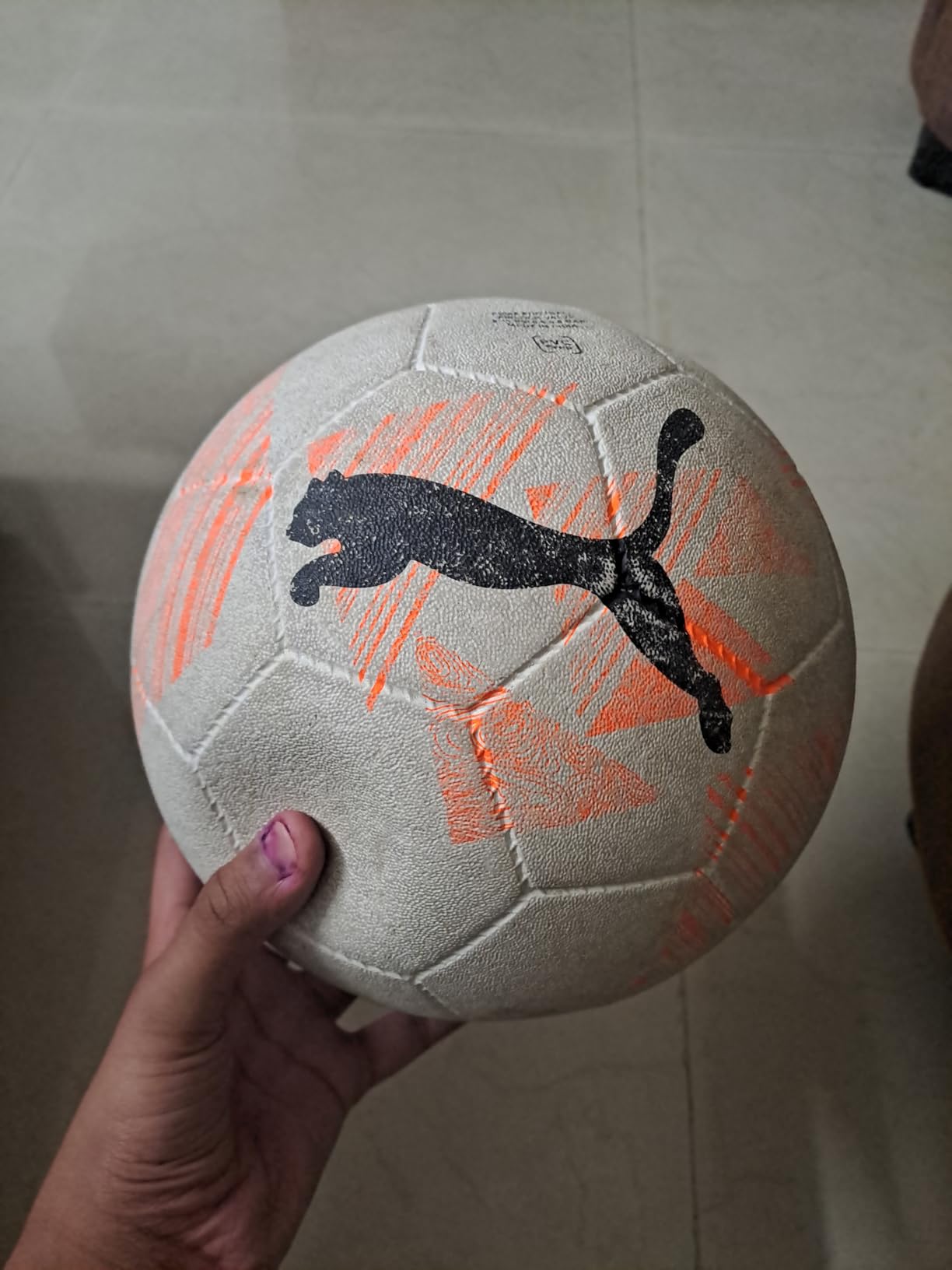 Buy PUMA Unisex-Adult Future 2 Soccer Ball,White-Citrus - 5 (5476003 ...