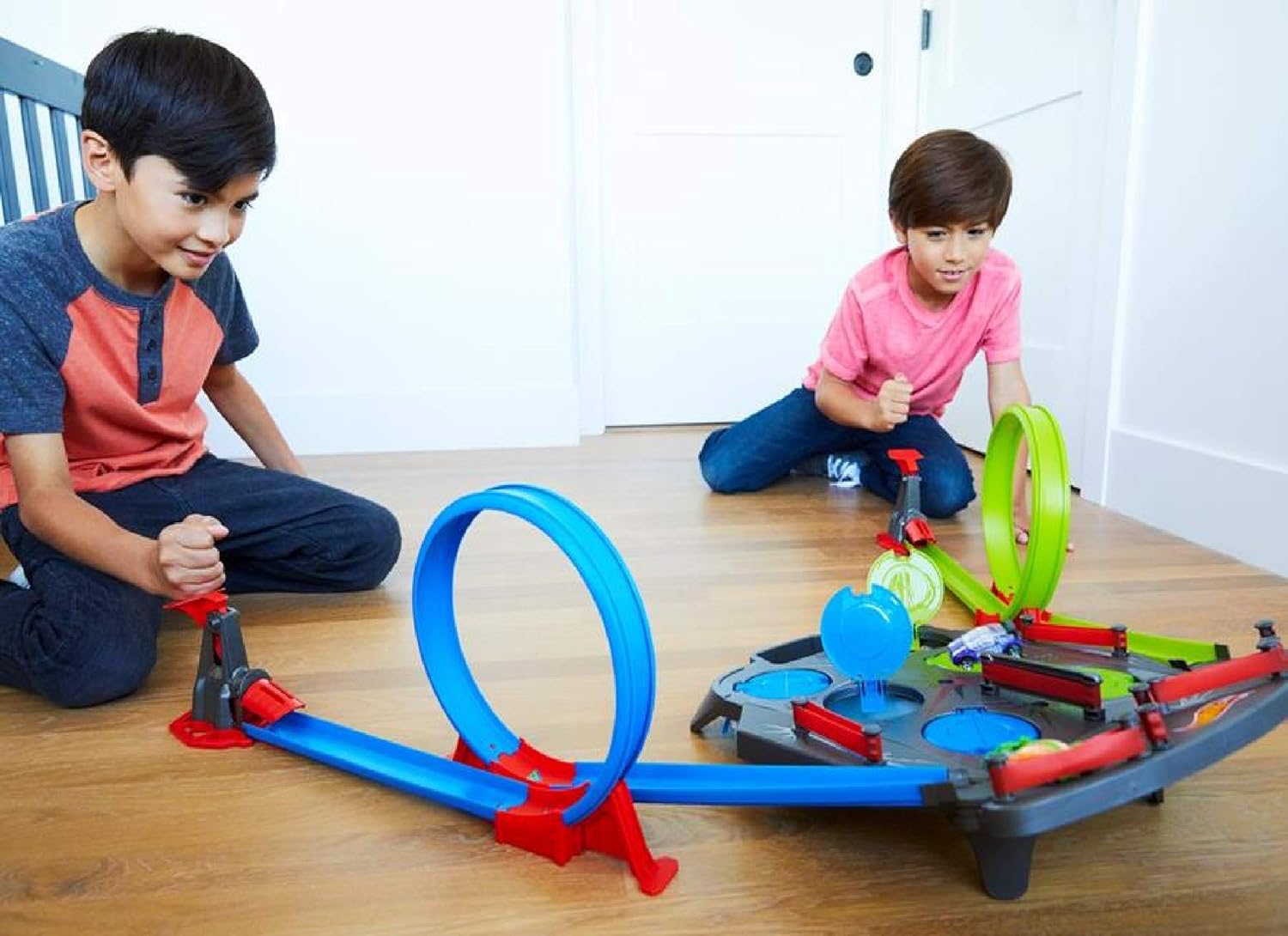 Hot Wheels Rebound Raceway Connectable Loops Track Set - Kids Paradise