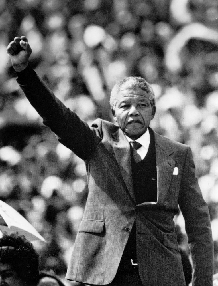 Amazon.com: Nelson Mandela Photo Print (8 x 10): Posters & Prints