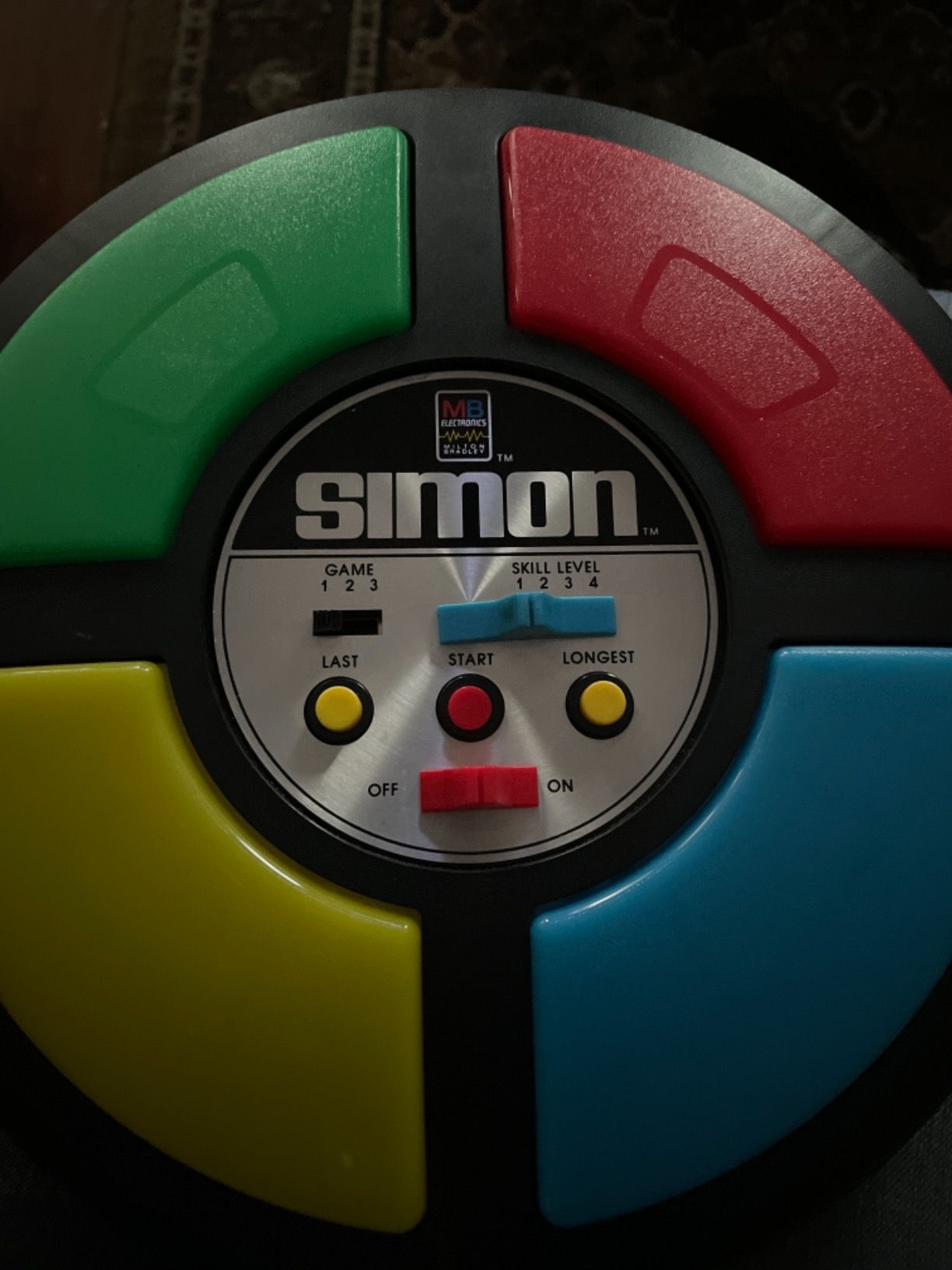Amazon.com: Simon : Toys & Games