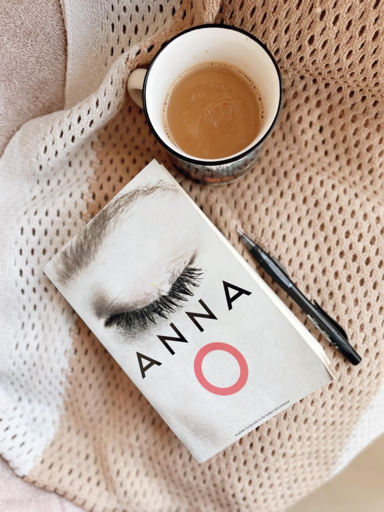 Anna O : Blake, Matthew: Amazon.in: Books