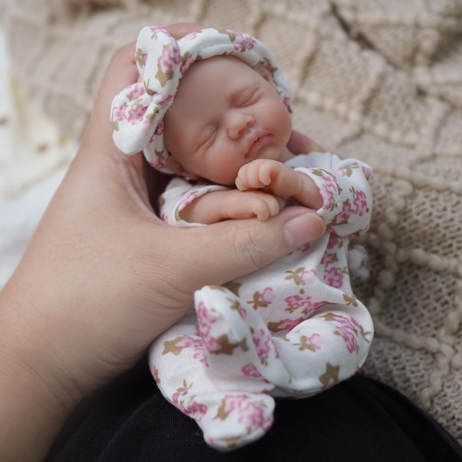 Amazon.com: Mire & Mire Reborn Baby Dolls, 4.5 inch Miniature Sleeping ...