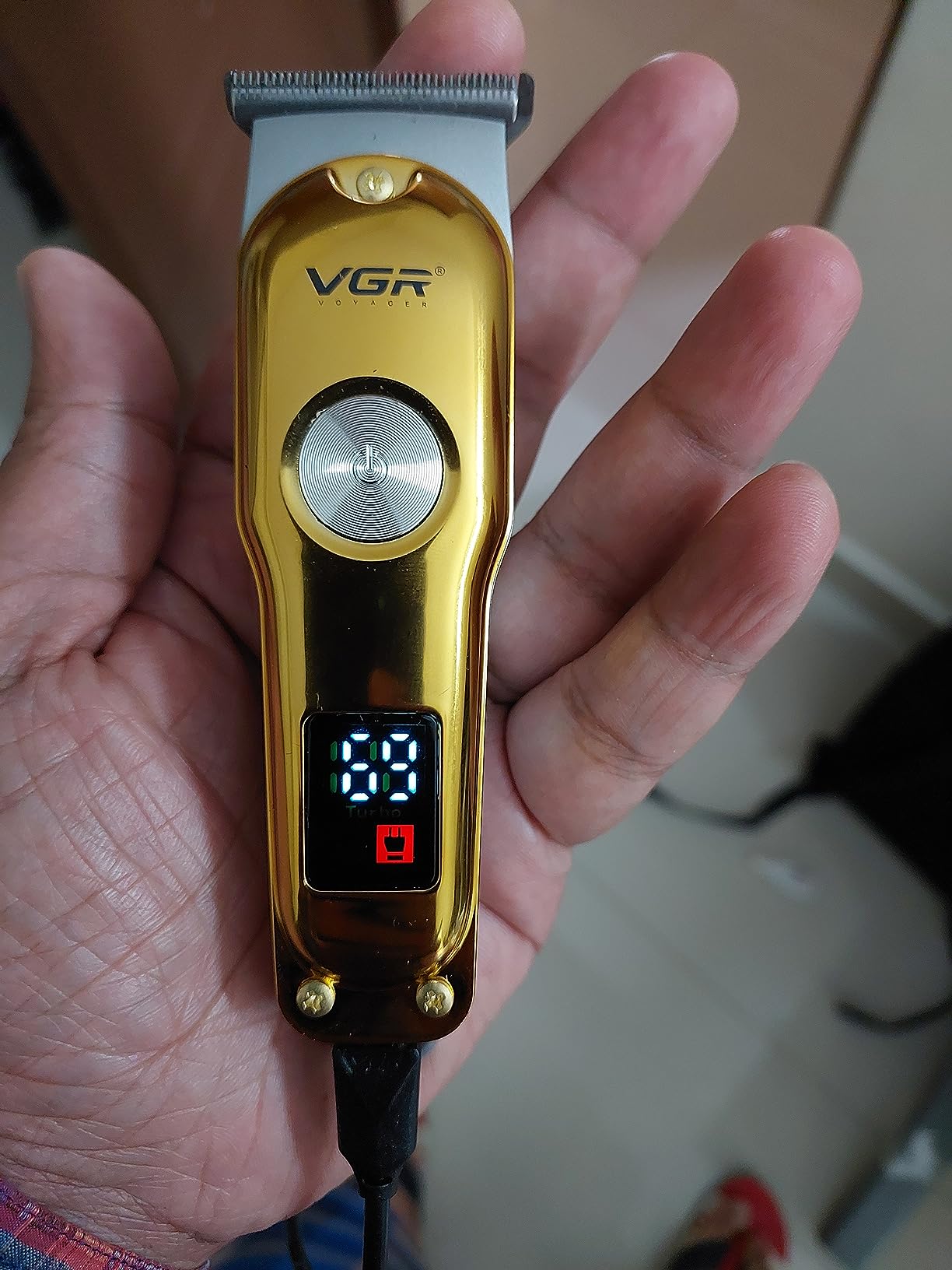 VGR V-290 Professional Hair Clipper with LED Display Runtime: 120 min ...