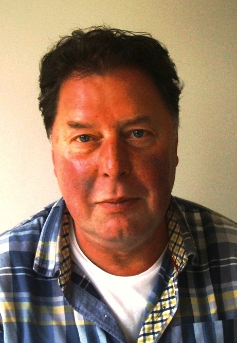 Amazon.co.jp: Dr. Mark Roberts: 本、バイオグラフィー、最新アップデート