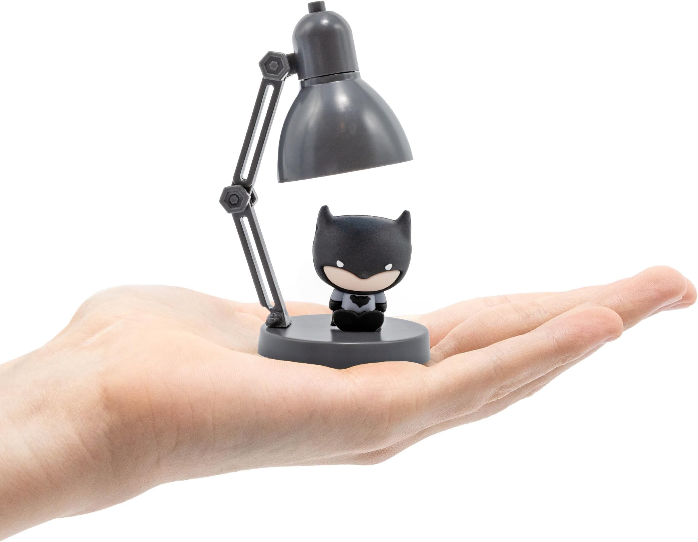 DC Comics Batman Official Bat Signal Emblem Projector Desk Mood Night ...