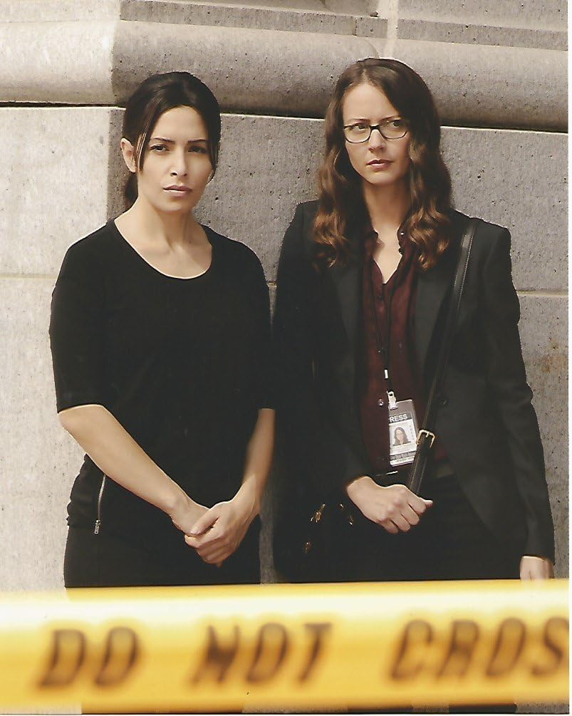 Person of Interest Amy Acker, Sarah Shahi 8x10 inch Photo #3 at Amazon ...