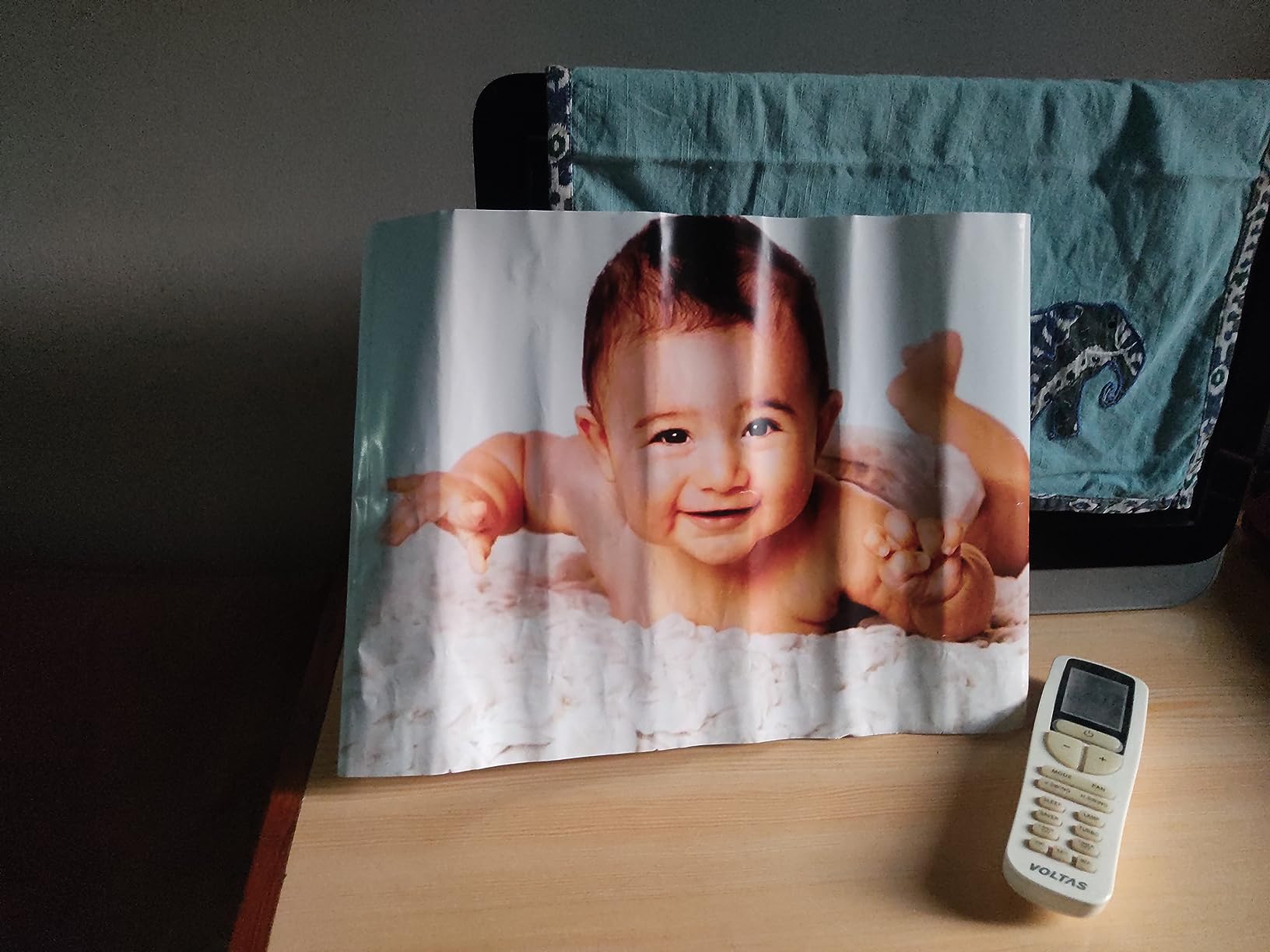 PRINTELLIGENT Cute Smiling Baby Poster for Pregnant Women for Room ...