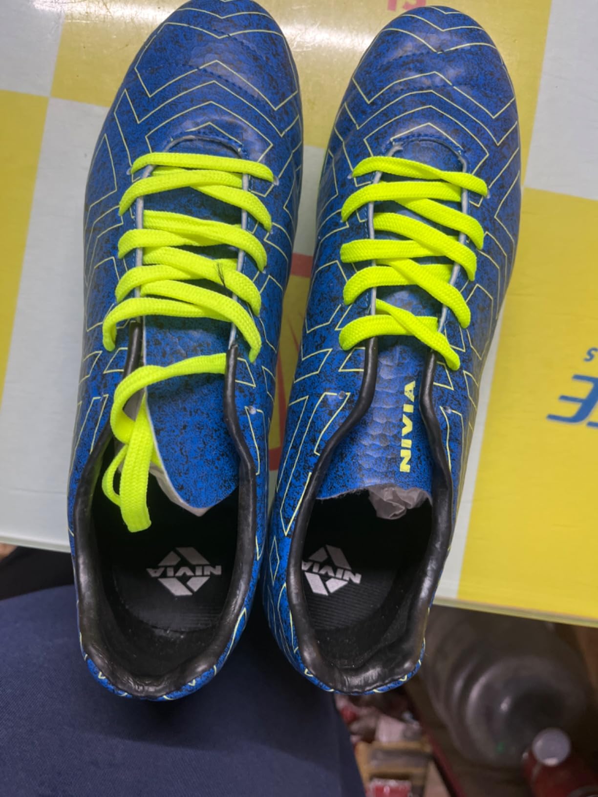 Nivia Men Rabona Training Hard Ground Shoes (Blue/Green) UK-10 : Amazon ...