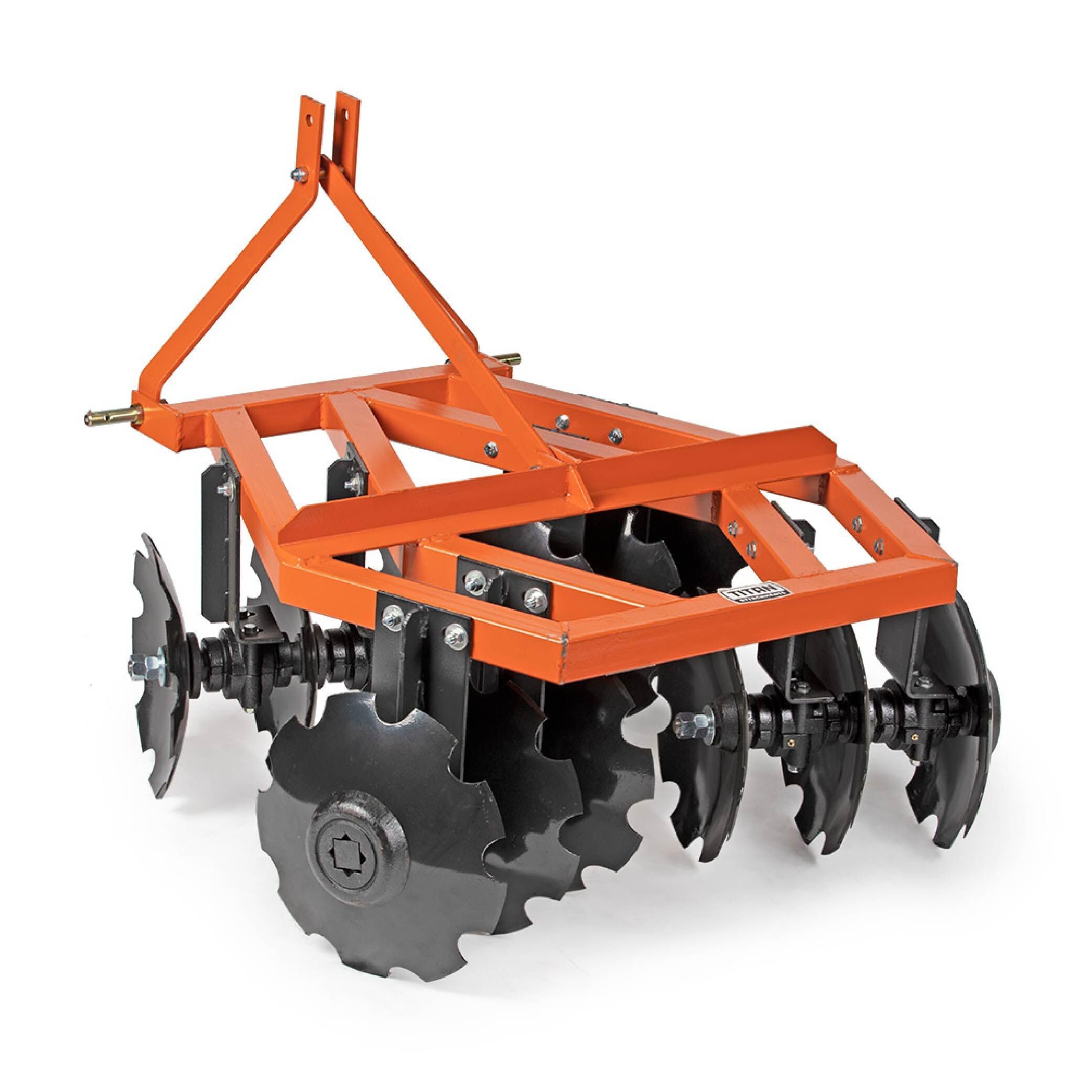 Amazon.com: Titan Attachments 3 Point 4ft Notched Disc Harrow Plow ...